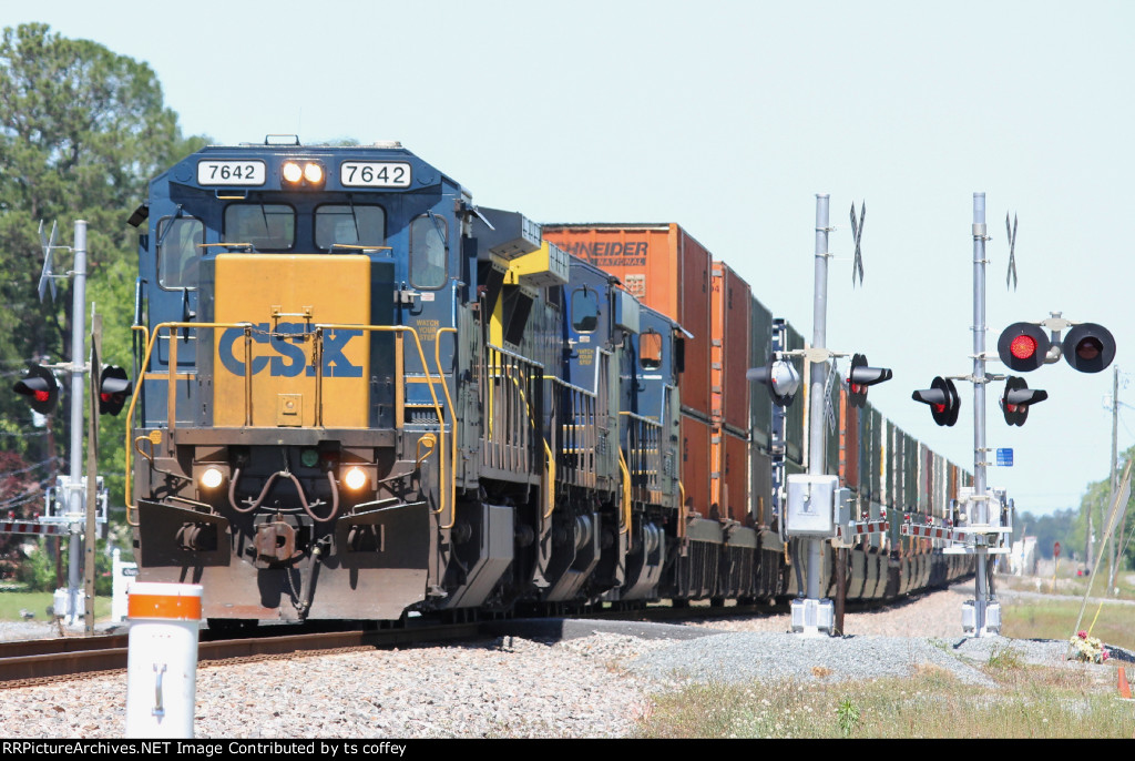 CSX 7642